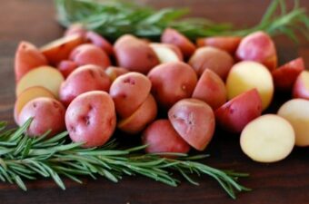Roasted Potato Appetizer with Chive Sauce